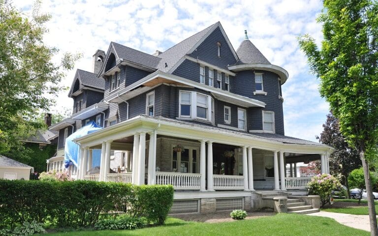 The 9 Types of Victorian Homes in 2026
