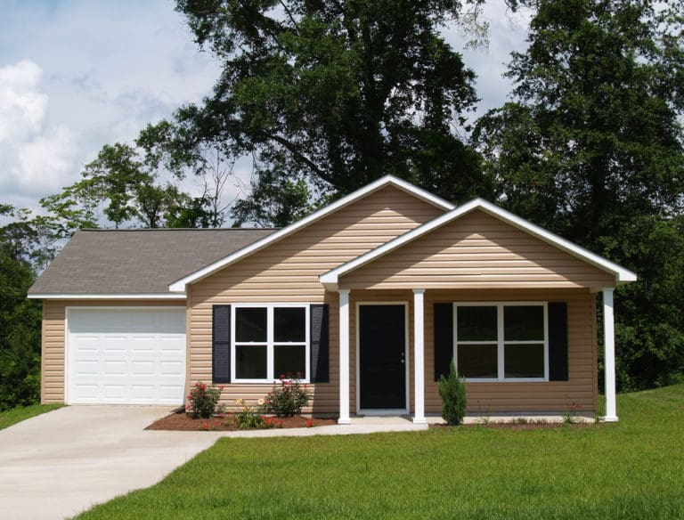 9 Shutter Colors for Tan Houses Trending in 2026